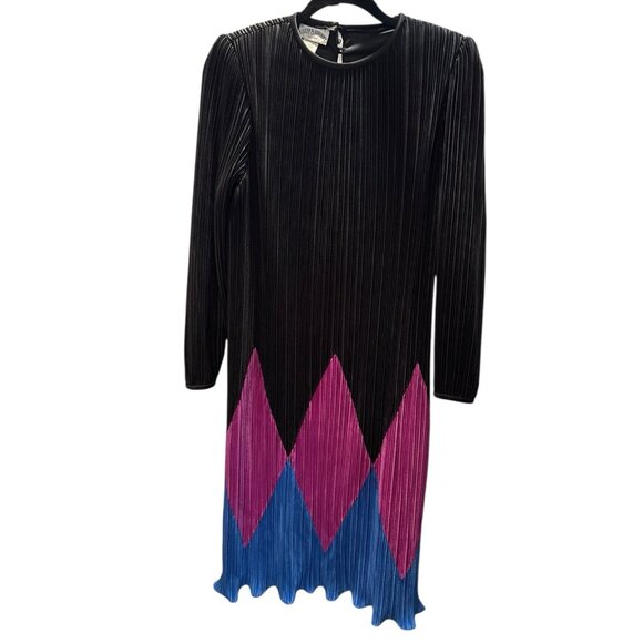 Lizzy & Johnny | Dresses | Vintage Lizzy Johnny Slinky Dress Color ...